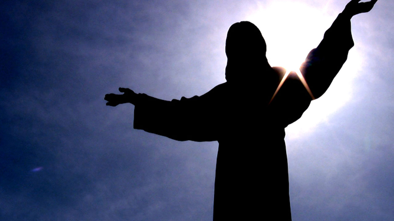 Flare Statue Still | Shift Worship